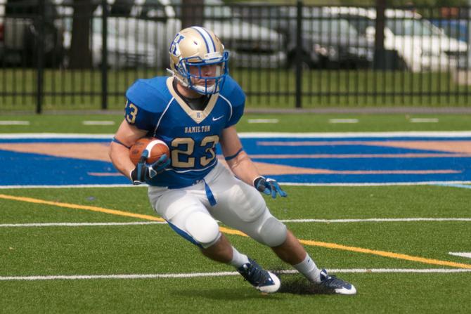 Football falls in final game of 2013 - News - Hamilton College