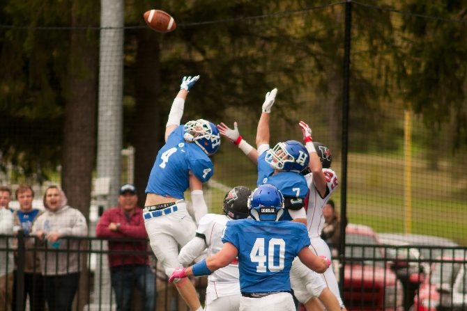 Football drops road game at Trinity - News - Hamilton College