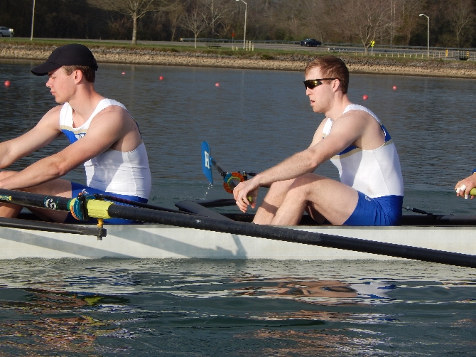 Rowing teams host first races - News - Hamilton College