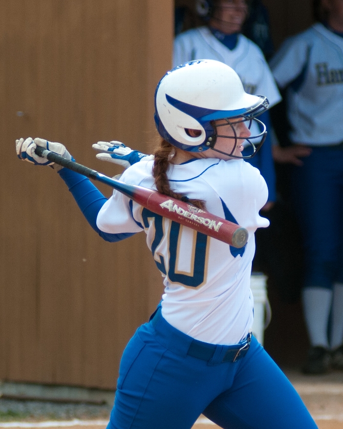 Softball completes three games in a day - News - Hamilton College