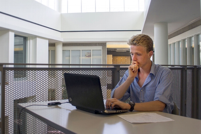 Pfander ’16 Researches the Effects of the “Great Recession” - News ...