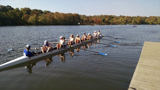 Rowing teams race at Head of the Schuylkill - News - Hamilton College